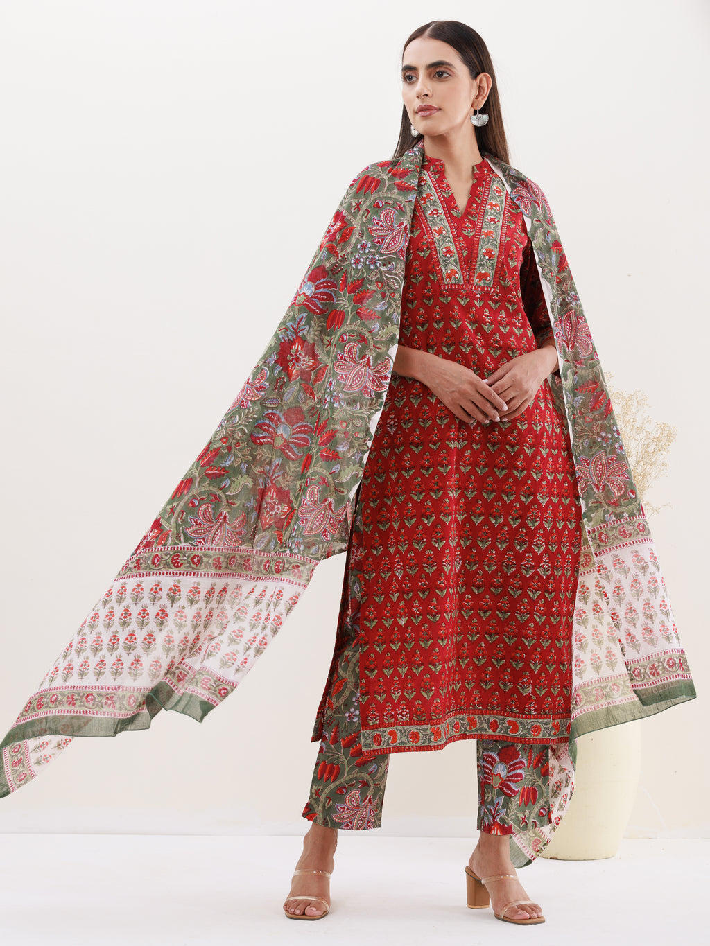 Utsav Megha Set Of Kurta Pants Dupatta – InduBindu